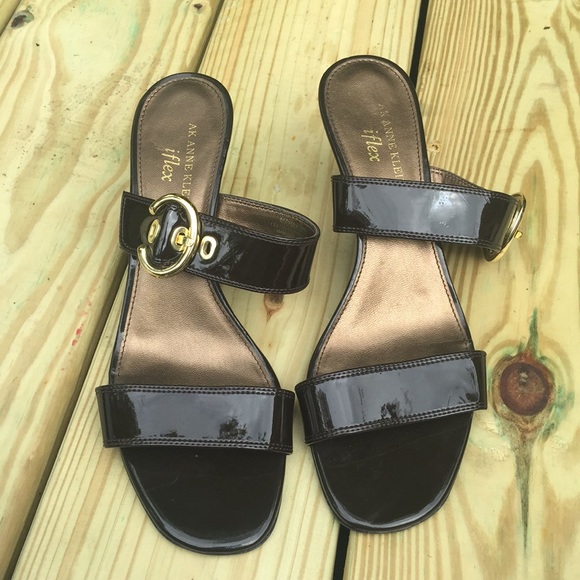Anne Klein | Shoes | Womens Anne Klein Brown Patent Sandals 8m | Poshmark